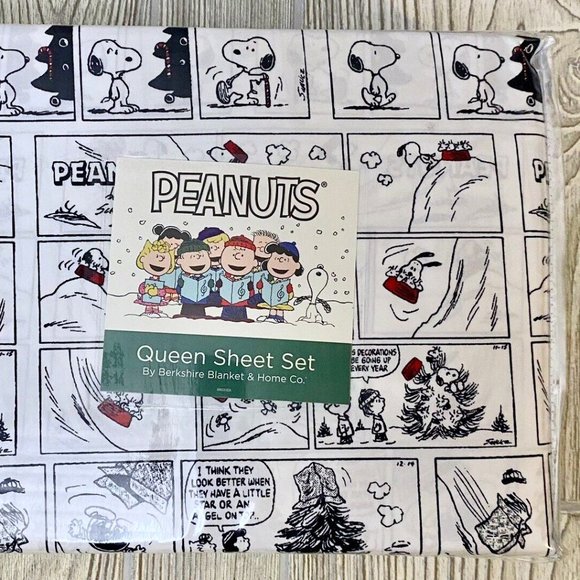 Peanuts | Bedding | Peanuts Christmas Holiday Queen Size Sheet Set ...